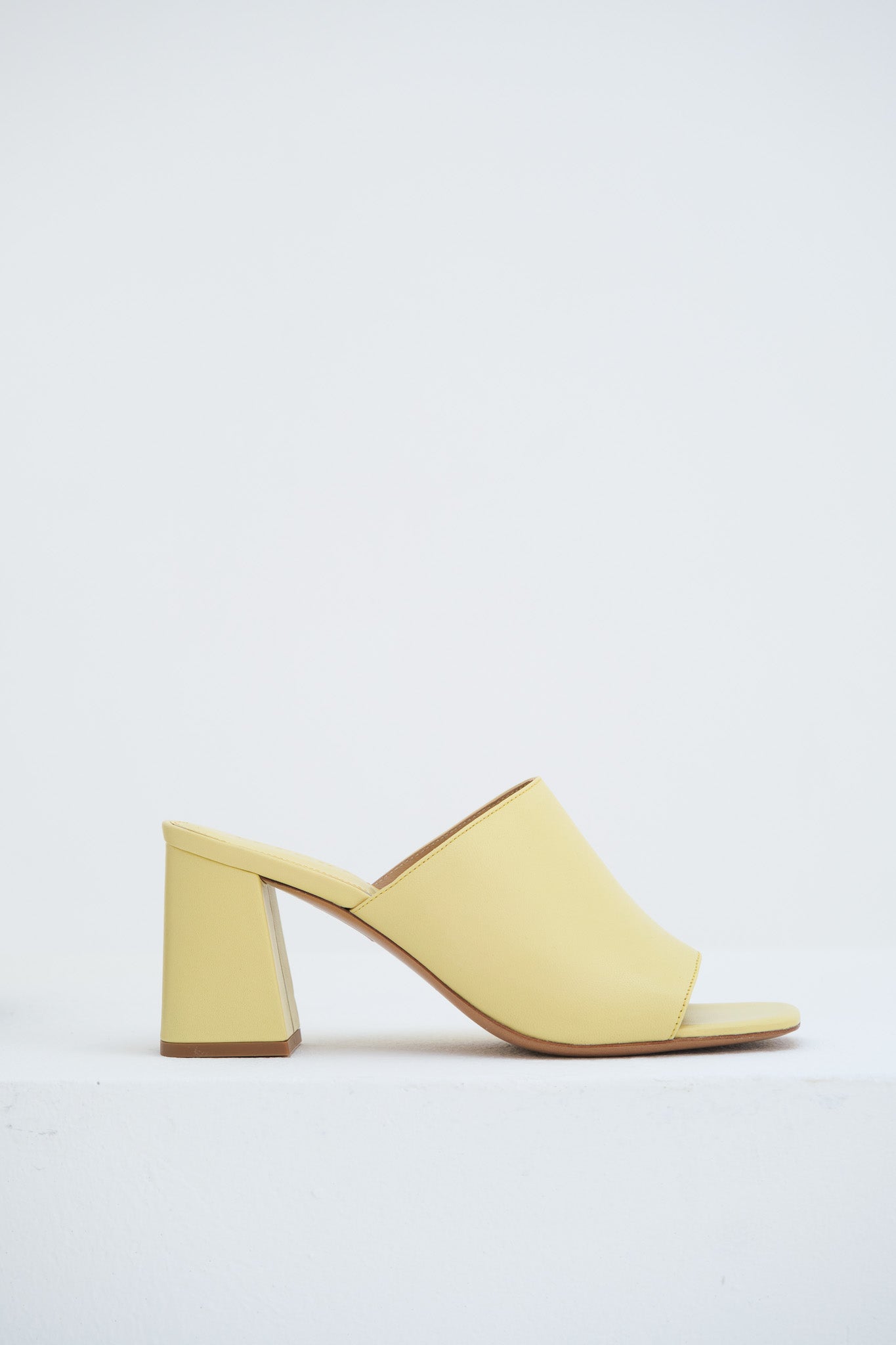 EVI MULE - BLESSED BUTTER – Affêre